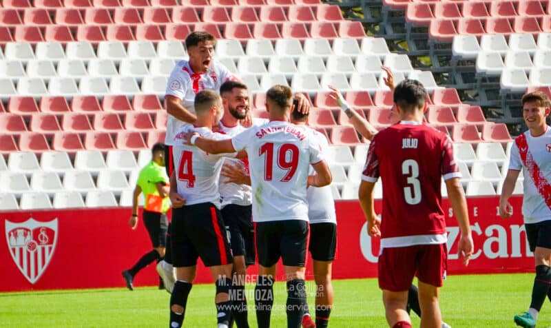 Sevilla FC: Las mejores fotos de la goleada del Sevilla Atlético ...